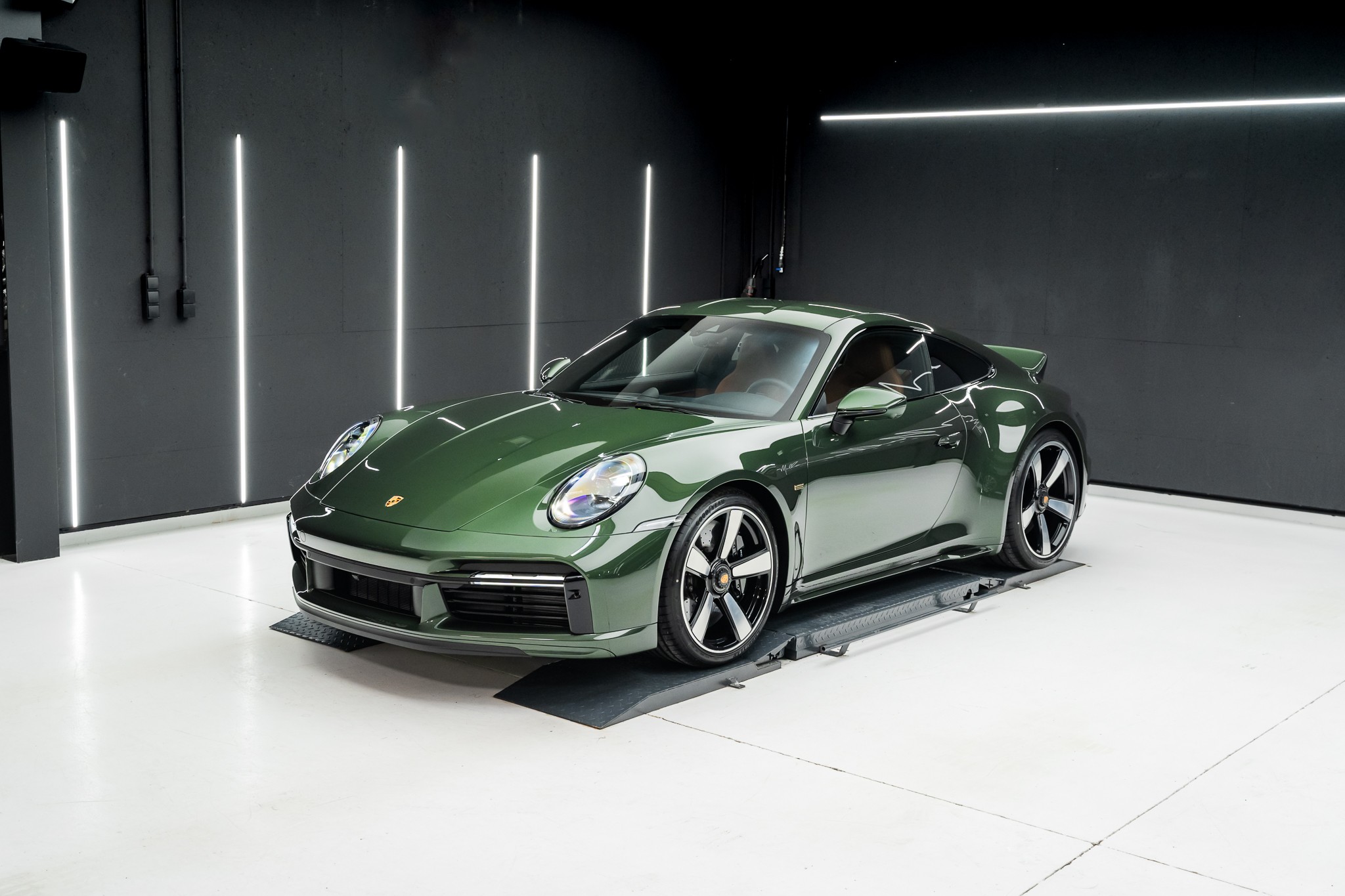 Protection PPF complète d'une Porsche 911 Sport Classic Heritage